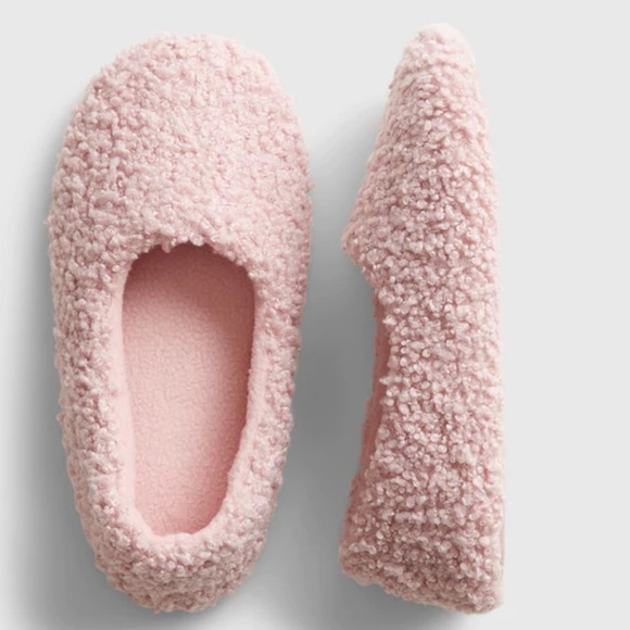 GAP | Shoes | Sherpa Slippers | Poshmark